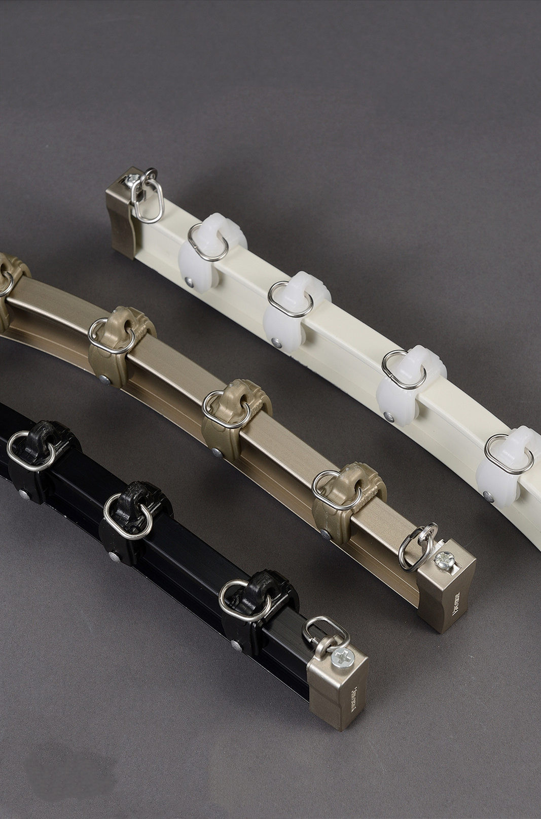 CHRY31 White Black Bendable Curtain Track For Bay Windows Ceiling ...