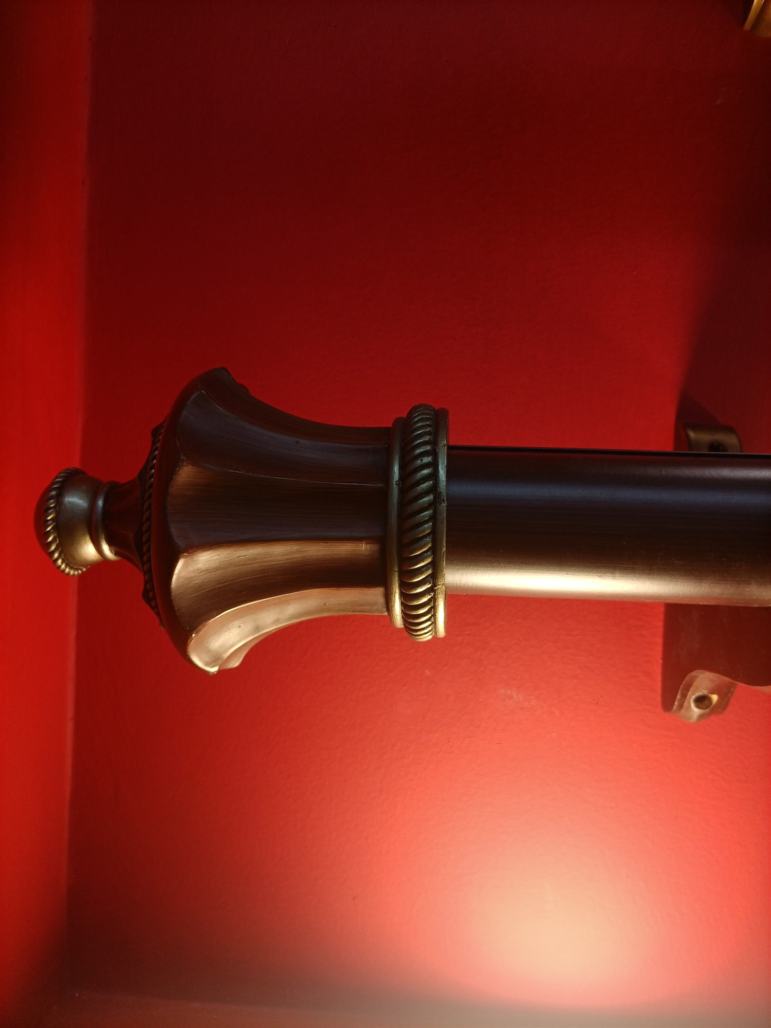 QYT72 Custom 50mm Timber Curtain Rods With Hardware Red Wood ...