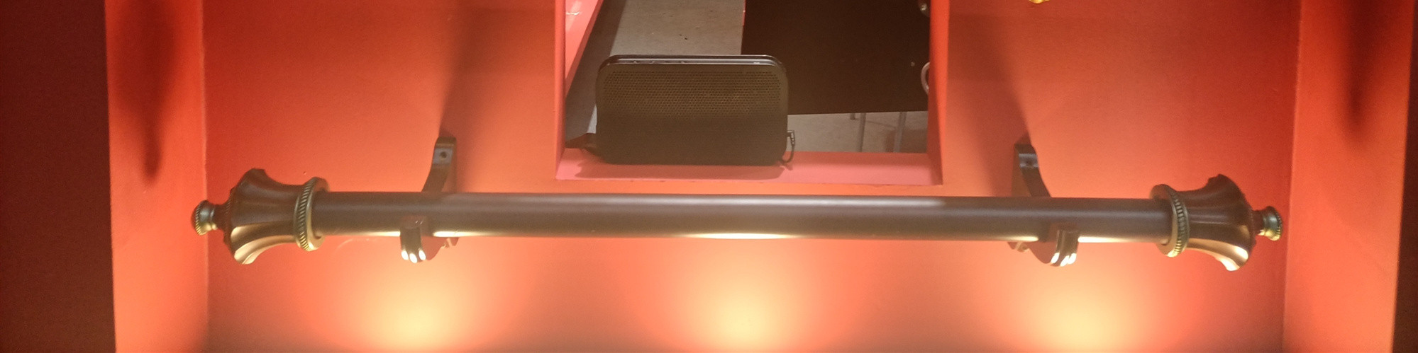 QYT72 Custom 50mm Timber Curtain Rods With Hardware Red Wood ...